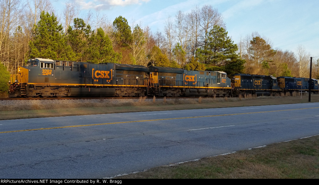 CSX 3282(ET44AH)